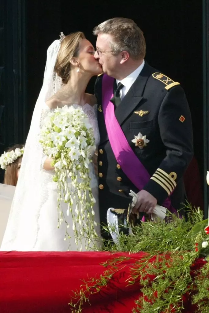 Королевские свадебные поцелуи 24672_9