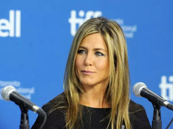 Jennifer Aniston trúir enn á raunverulega ást 24941_1