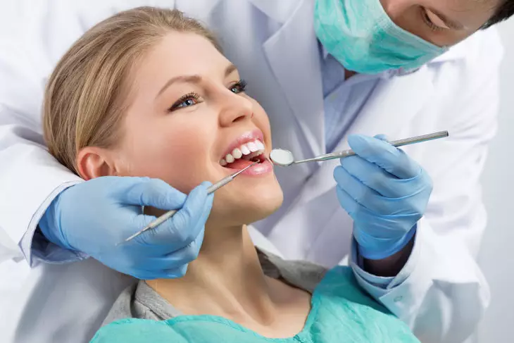 7 sfaturi pentru menținerea dinților sănătoși și pentru a ține departe cariile 25063_2