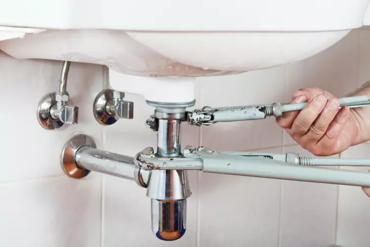 Eviniz üçün Plumber və Kanalizasiya Xidmətləri üçün Məsləhətlər 25735_2