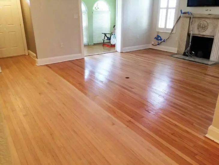 Unsa ang 5 Basic Wood Flooring Treatments? 25780_3