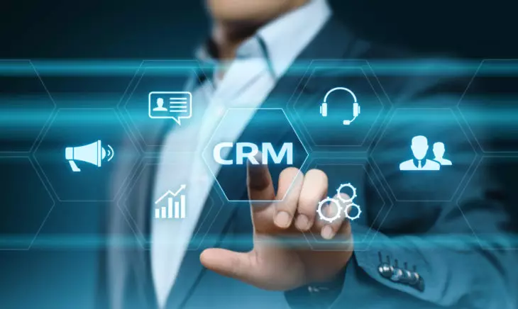 Ntuziaka CRM 2020 - Ndụmọdụ bara uru maka ụmụ nwanyị ọchụnta ego 25811_1