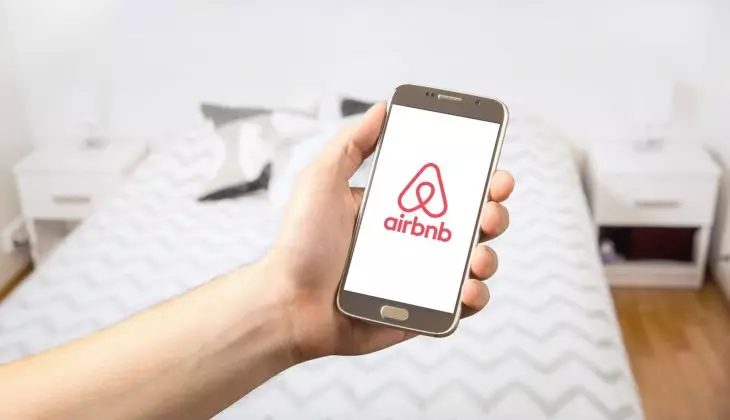 Awọn idi 5 AirBnB Ṣe Ọna Dara ju Hotẹẹli kan lọ 25965_2