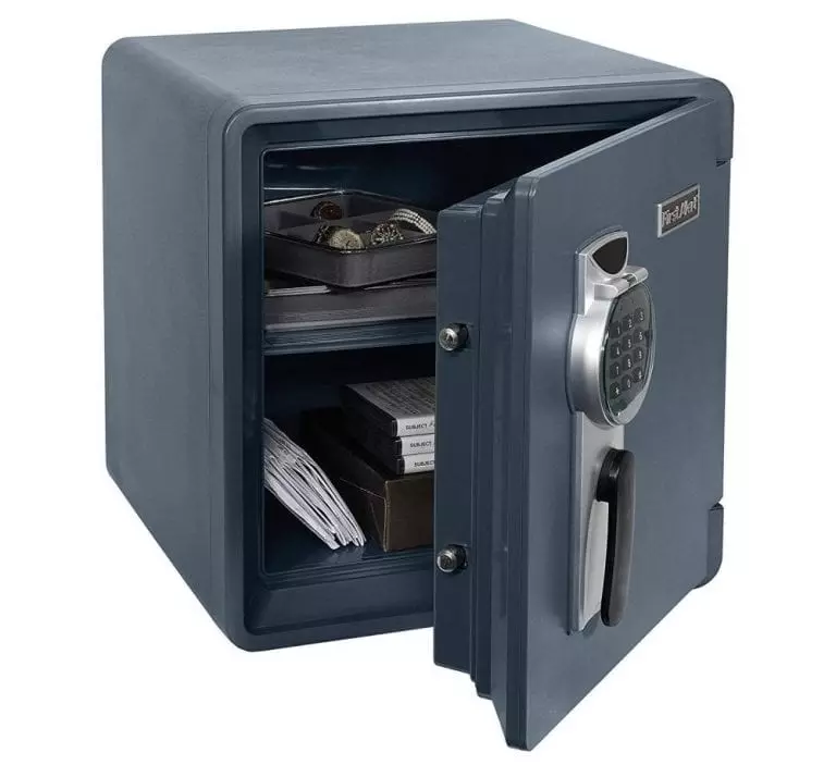 Wall Safes foar Home Safety 2689_1