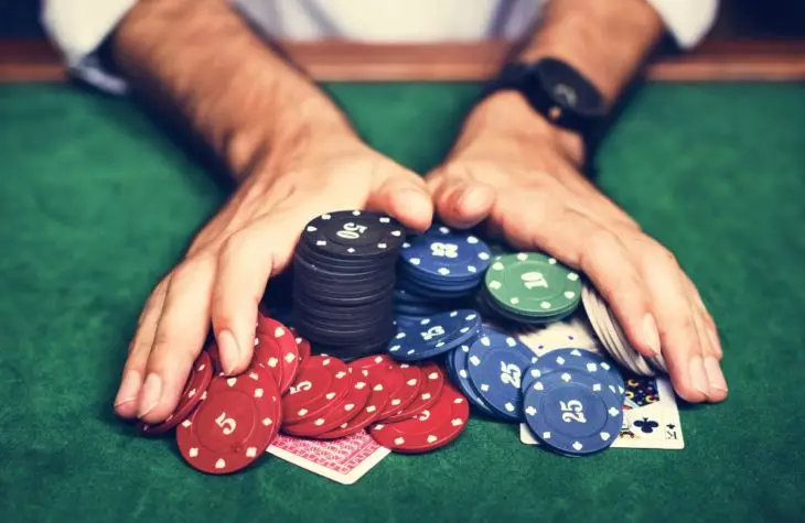 Hadiah Yang Setiap Pemain Poker Akan Suka 27393_2