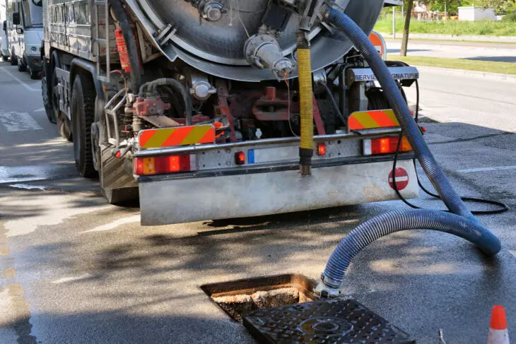 Hoe u uw residentiële vetvanger schoonmaakt - DIY-handleiding 27883_4