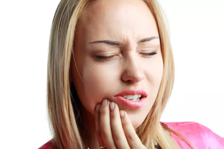 Sundhedstjek: Hvorfor bløder mit tandkød, og skal jeg være bekymret? 28066_1