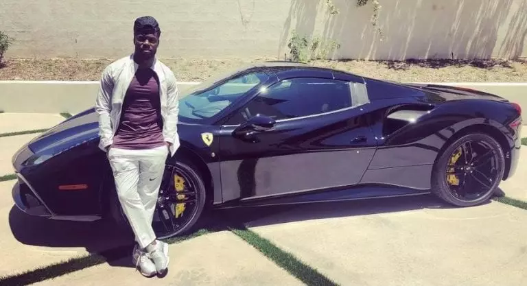 Vijf geweldige auto's van Kevin Hart's Instagram 28161_1