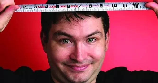 Jonah Falcon: Nonm ki gen pi gwo penis nan mond lan 29195_1