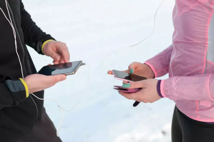 Mám používat GPS tracker, když mám podezření, že manžel podvádí? 30423_2