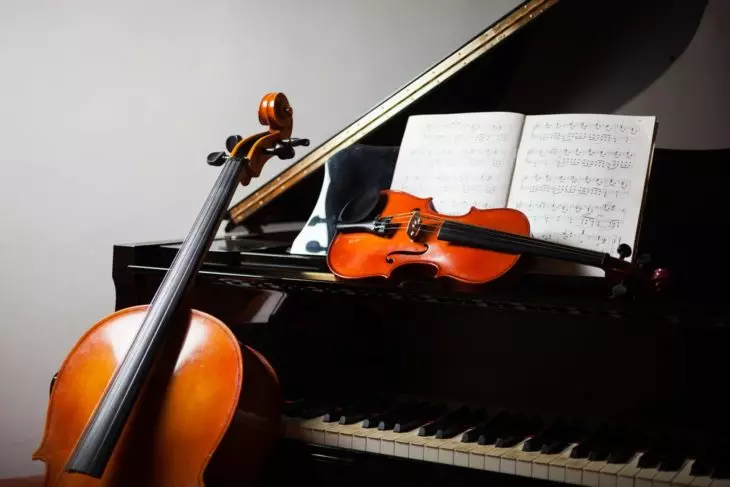 5 paprasti žingsniai, kaip išmokti groti pianinu 31149_2