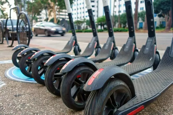 Waarom elektrische scooters gemak en duurzaamheid combineren voor eenvoudig economisch reizen 31906_1