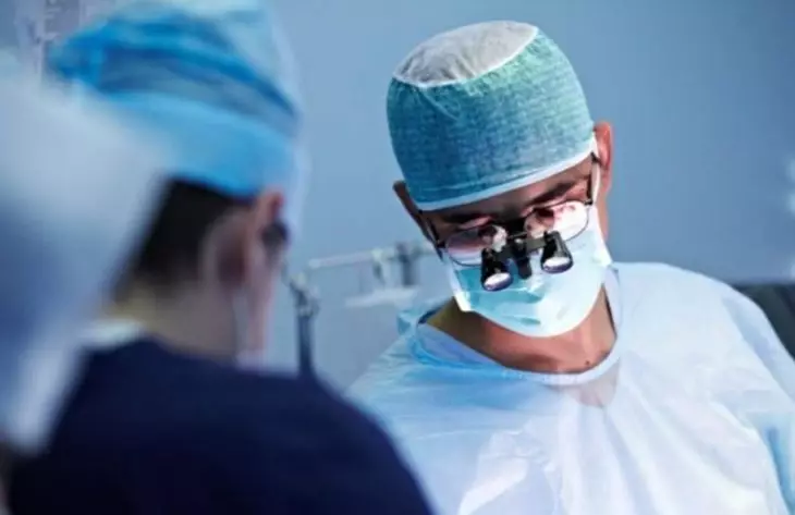 3 moduri de a ști dacă chirurgul estetic este potrivit pentru tine 31989_5