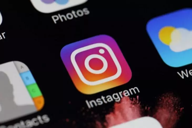 Instagram ဗီဒီယိုများကိုဒေါင်းလုဒ်လုပ်ရန်နည်းလမ်းအနည်းငယ် 32027_1