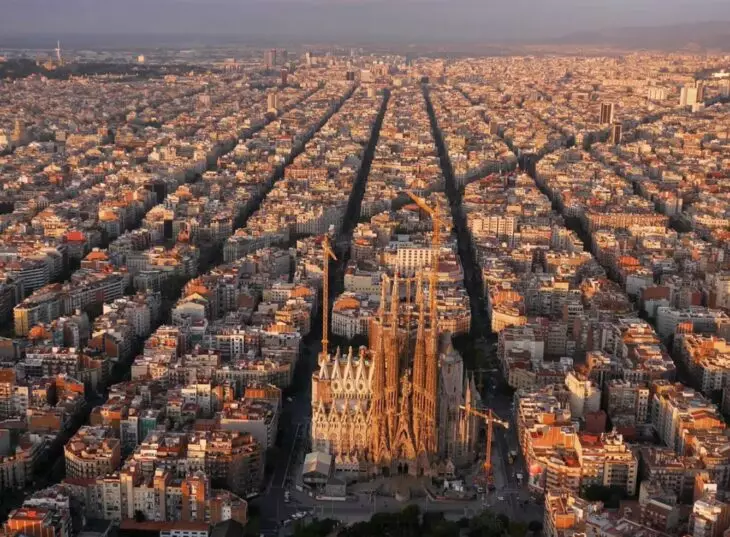 أفضل 5 مدن للطلاب للدراسة في إسبانيا 3451_4