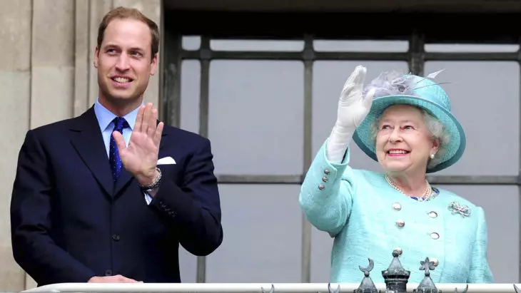 Quel genre d'arrière-grand-mère la reine Elizabeth II va-t-elle être pour Baby Sussex ? 34532_2