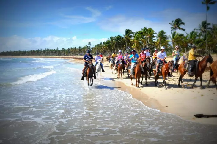 Punta Cana၊ ရိုမန်းတစ်များအတွက် အိပ်မက်ပန်းတိုင် 34717_8