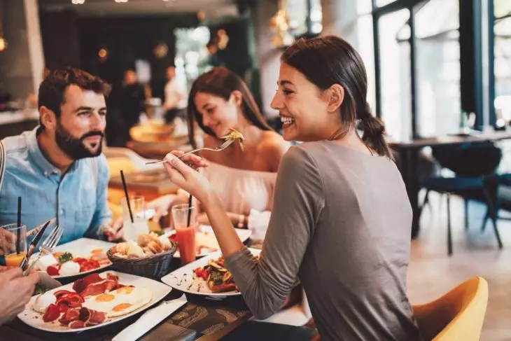 Syýahat edeniňizde horlanmaga kömek etjek 5 maslahat 34820_2