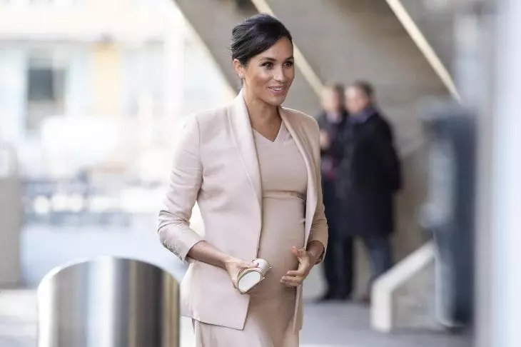 Noiz arte egongo da Meghan Markle bere amatasun bajan? 35992_1