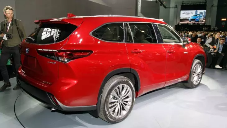 2020 Toyota Highlander Release Date - Ndi Njira Zotani Zomwe Toyota Ikuwona Tsopano? 38620_5