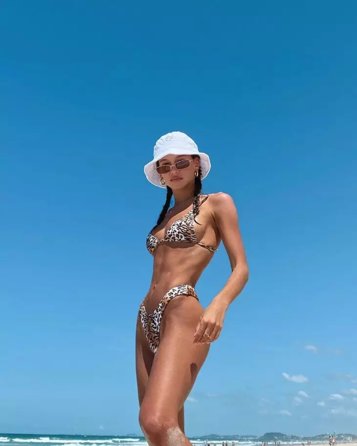 Isabelle Mathers Sizzled In Tiger Print Bikini 3893_2