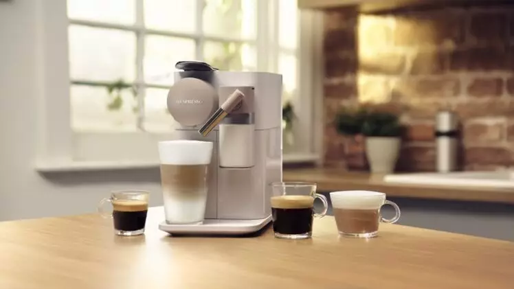 Nespresso enjamy bilen latte nädip ýasamaly - 2022 gollanma 3896_1