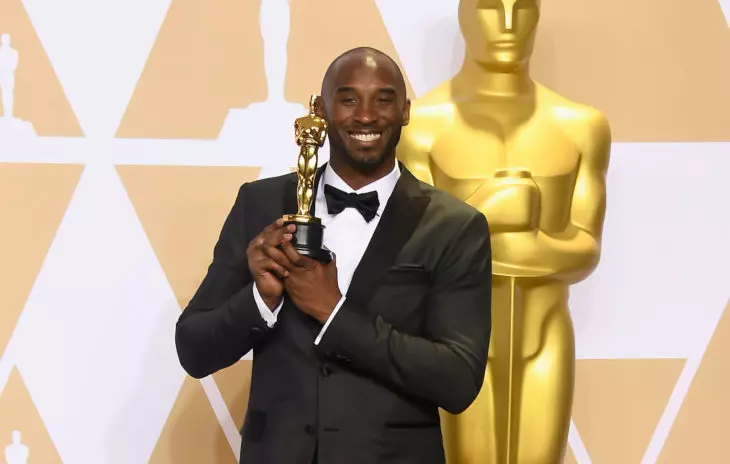 Kobe Bryant ໄດ້ຮັບການຍົກຍ້ອງຢ່າງເໝາະສົມໃນ Oscars 2022 3917_4