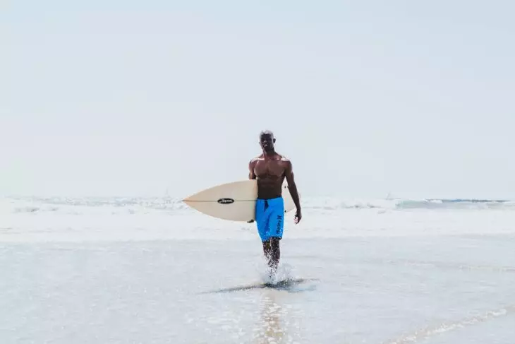7 razloga zašto je surfanje dobro za vaše tijelo i um 4002_6