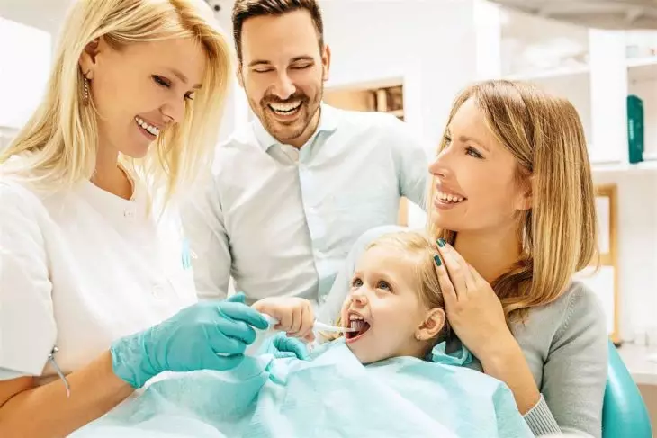 12 procedimientos dentales más populares 40480_3