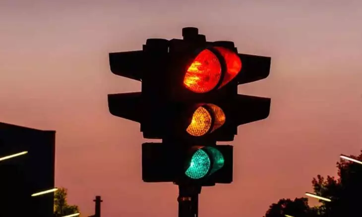 7 Masalah Besar Berkaitan Dengan Tiket Lampu Merah & Cadangan Penyelesaian Yang Sama 4053_1