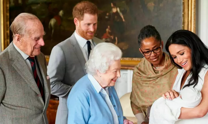 የ Meghan Markle አባት በፍሮግሞር ጎጆ ሊጠይቃት አይሄድም? 40811_3