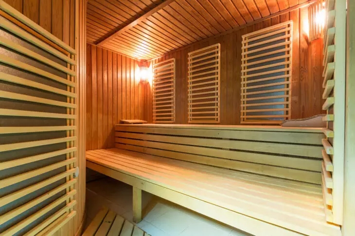 Ihe ndị dị mkpa gbasara sauna infrared kwesịrị ịma gbasara 40847_2