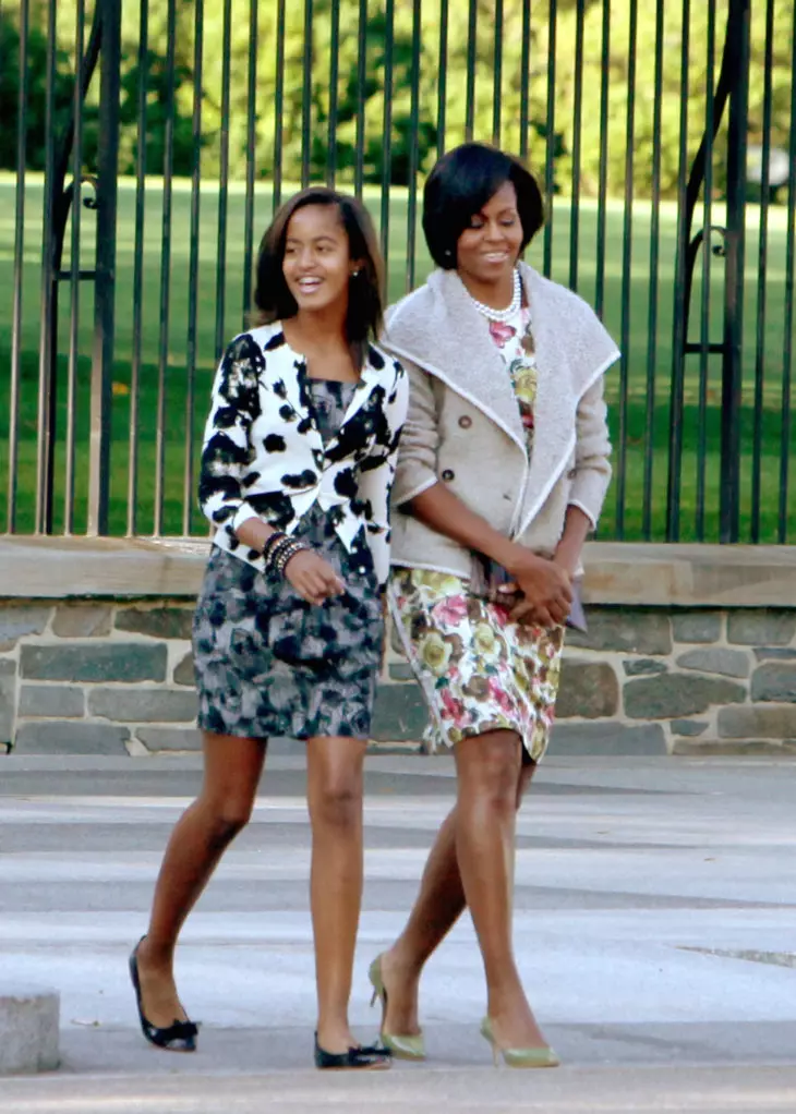 Ibihe 16 byiza bya Sasha & Malia Obama 41442_2