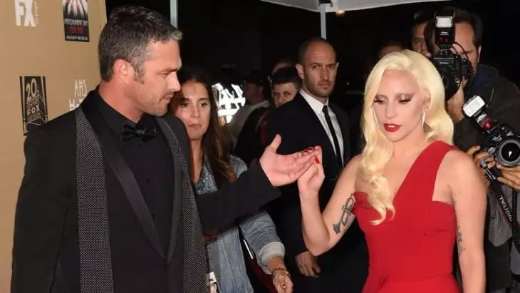 Lady Gaga na Taylor Kinney Bavuga ko Basezeranye 41776_1