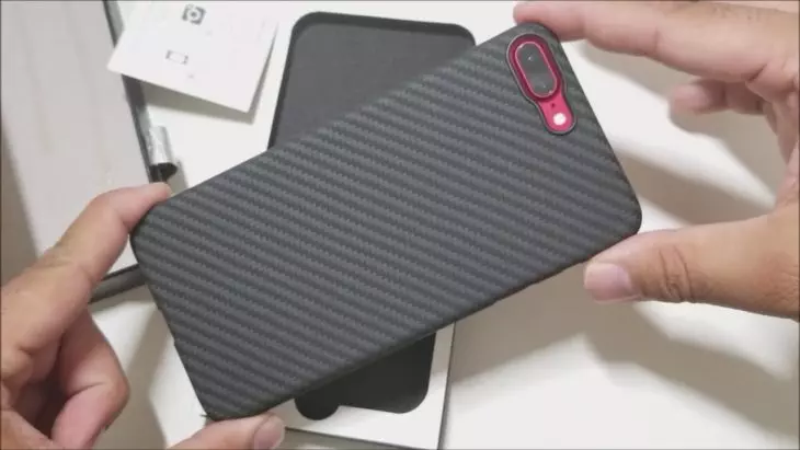 Doza iPhone ya Aramid - zirx ji bo têlefona we 42482_2