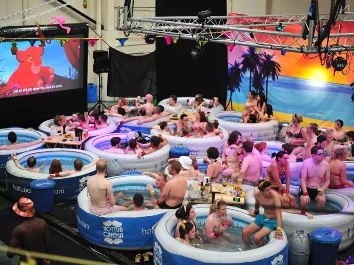 Vi vill gå dit: Londons Hot Tub Cinema 42898_4