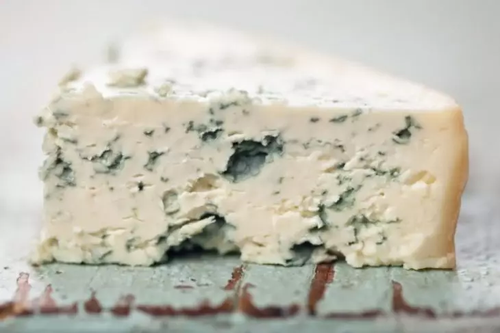 Ang Moldy Cheese ba Ang Yawe sa French Health Paradox? 4307_1