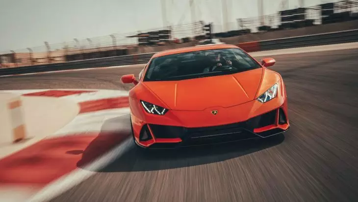 3 Supercar Terbaik untuk 2022 44052_3