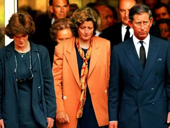 O le mafutaga a Prince Charles ma le tuafafine o Diana, o Sarah Spencer 44127_5