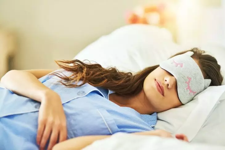 3 beneficii ale gumiilor CBN pentru somn și anxietate 4497_4