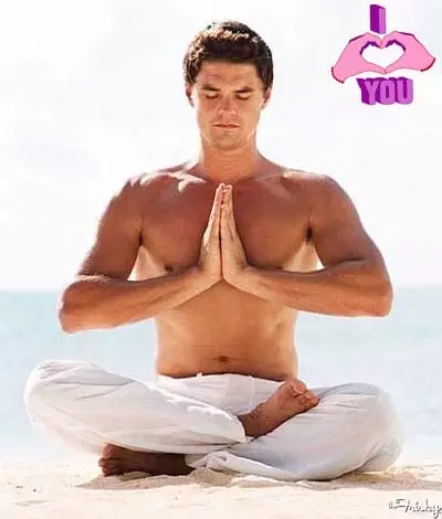 Akwụkwọ ozi ịhụnanya nye onye nkuzi yoga m na-ekpo ọkụ 45917_1