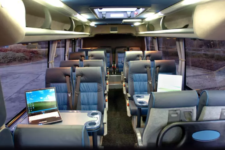 Предности минибуса за тимска и пословна путовања 46548_1