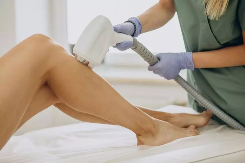 Por que a popularidade da clínica de cuidados com a pele a laser está crescendo?