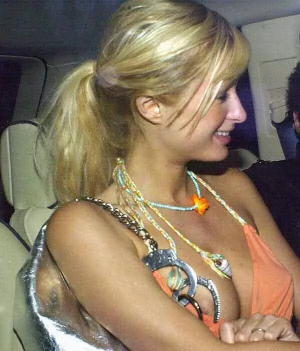 17 Famulaj Nip Slips (NSFW) 49467_15