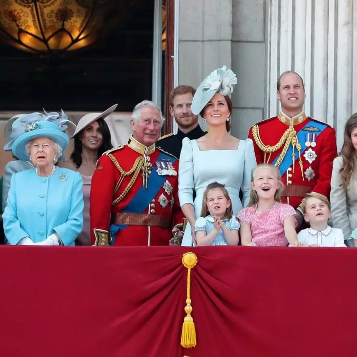 Briti kuningliku perekonna viktoriin
