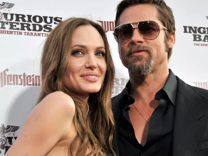 Brad Pitt diduga marah dengan Angelina Jolie, karena dia berencana untuk mengadopsi lagi 50704_2