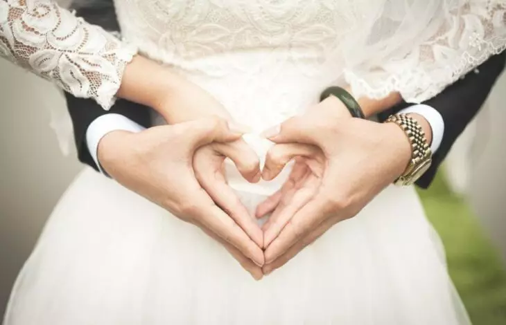 Élvezze egy életen át a házassági boldogságot a fehérorosz menyasszonyokkal 5126_1