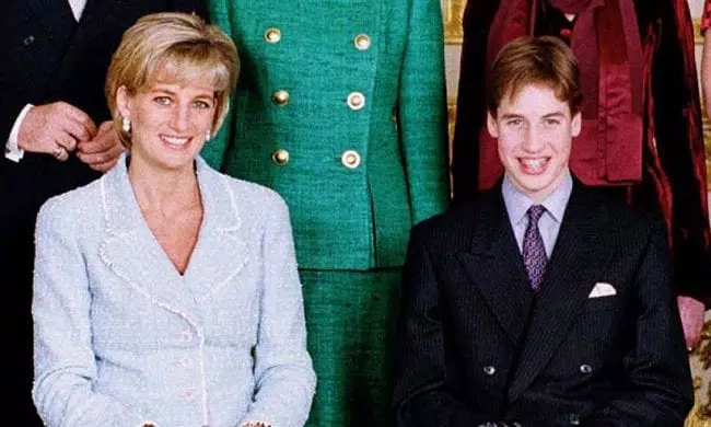 Per què la gent pensa que la mort de la princesa Diana és el motiu de la lluita del príncep Harry i el príncep Guillem 51575_1