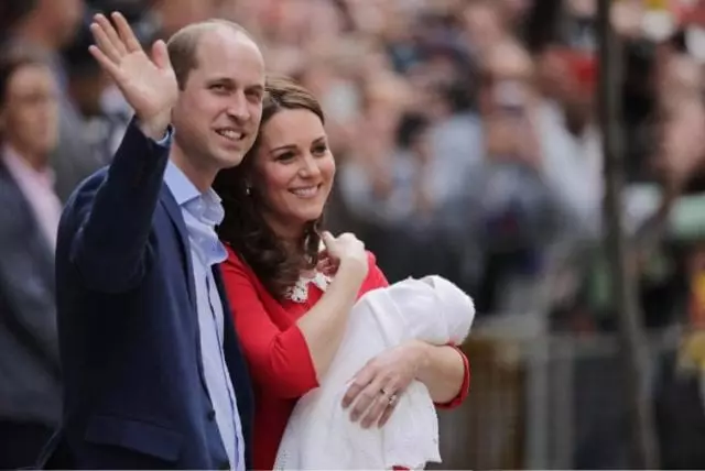 A yw sibrydion am bedwaredd beichiogrwydd Kate Middleton yn wir? 51913_2