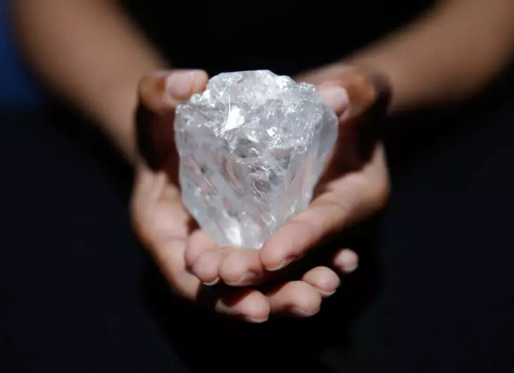 Почему некоторые бриллианты такие ценные и дорогие? Путеводитель по 2022 году 521_2